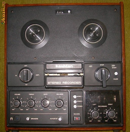Magnetofon Kashtan cu boxe originale | arhiva Okazii.ro