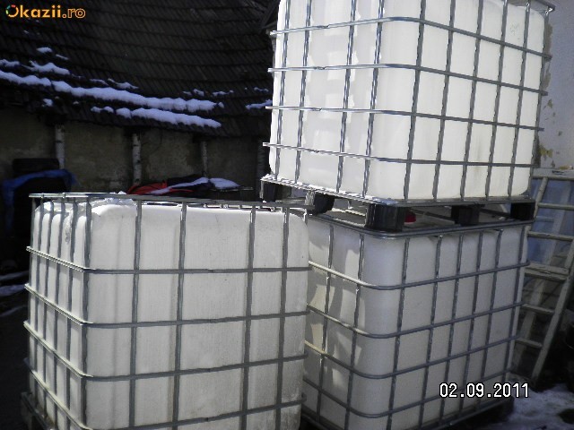 BUTOAIE PLASTIC 1000L | arhiva Okazii.ro