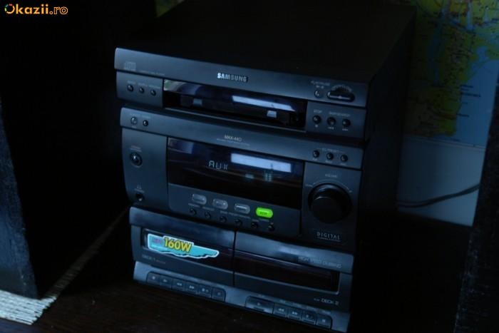 Vand sau schimb Combina Audio Samsung MAX-440 Hi-Fi gen Amplificator ...