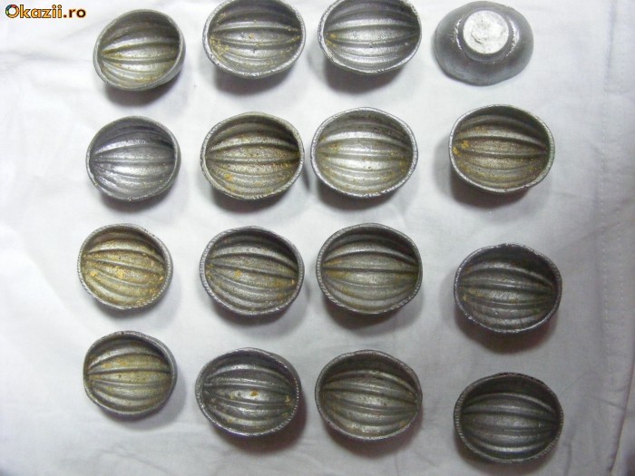 FORMA PRAJITURI,NUCI,pentru cuptor-TRADITIONALE ROMANESTI,tip BARCUTE ...