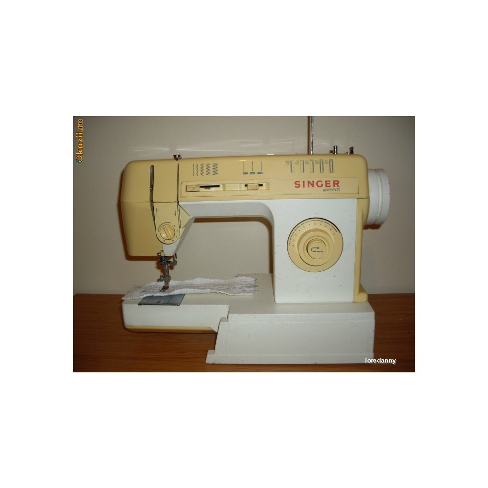 Masina de cusut electrica SINGER merritt 3314C | arhiva Okazii.ro