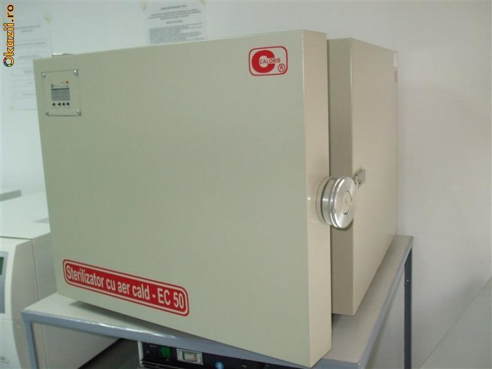 sterilizator cu aer cald tip etuva Caloris EC 50 automat | arhiva Okazii.ro