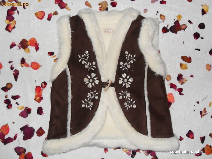 Cojoc/bundita/vesta de blana fete 8-9ani/Haine de iarna fete 8-9ani ...