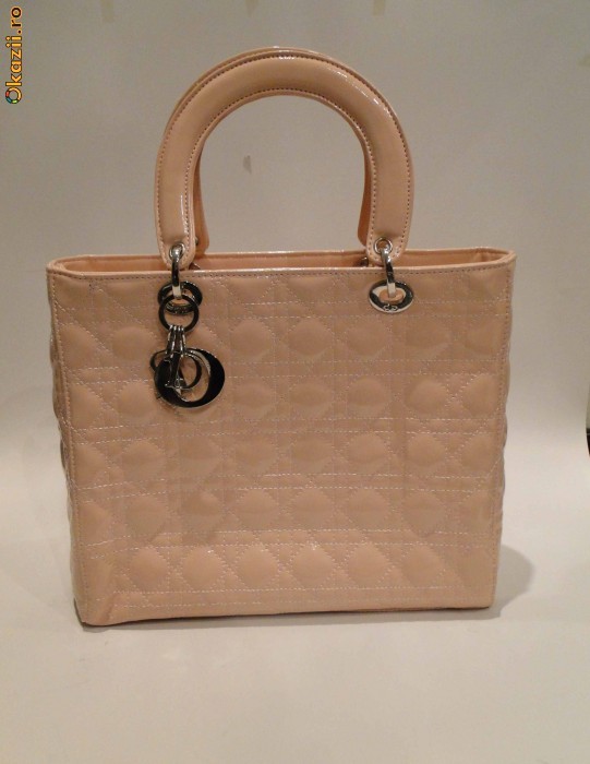 Geanta LADY DIOR!replica 1:1 cu originalul! | arhiva Okazii.ro