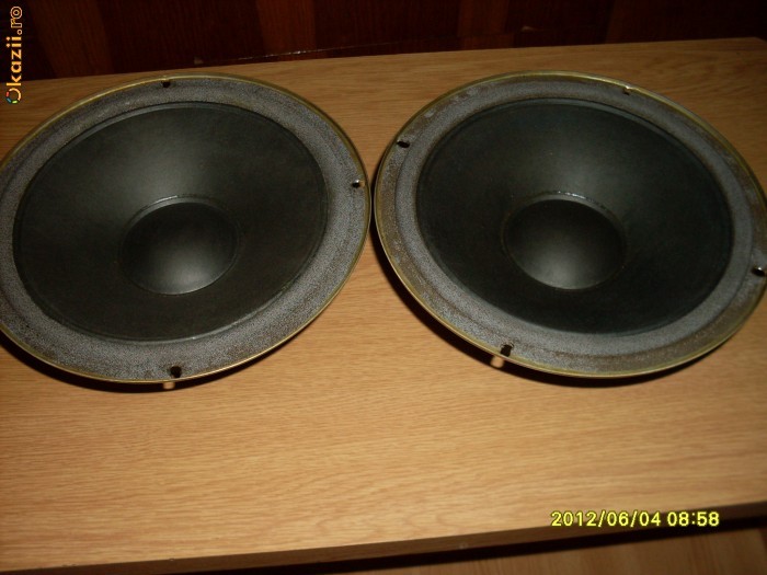 difuzoare tonsil GDN 40/3 ptr unitra 75w suspensiile au fost schimbate ...