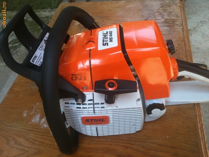 STIHL 440 DRUJBA ORIGINALA NOUA SIGILATA | arhiva Okazii.ro