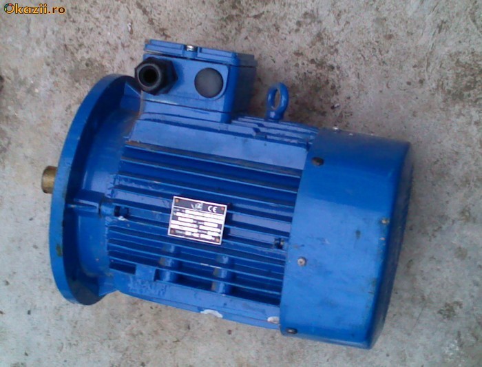 Motor trifazic cu flansa 2.2KW 940rpm 940 rotatii 220 / 380V | arhiva ...