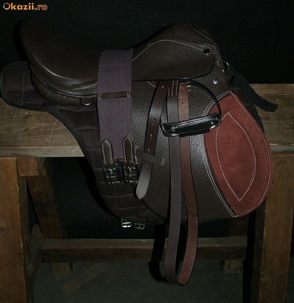 Vand sa calarie model englezesc+harnasament complet-NOUA de piele 100% ...