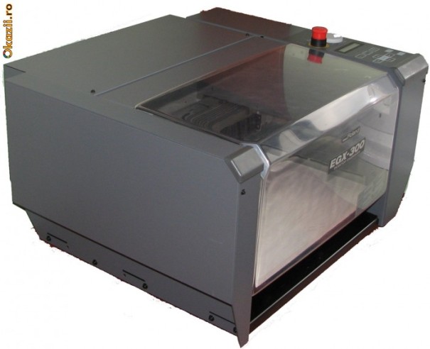 EGX-300 ROLAND - MASINA DE GRAVAT / DESKTOP ENGRAVER | arhiva Okazii.ro