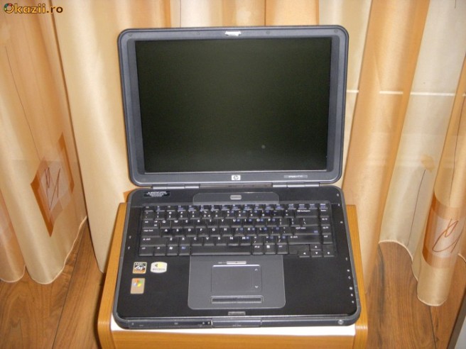 Vand laptop ieftin HP Compaq nx9105 model PG690EA | arhiva Okazii.ro