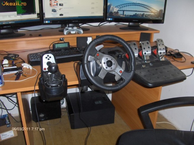 Volan Logitech G25 super pret ca nou Joystick Kit Pedale Schimbator ...