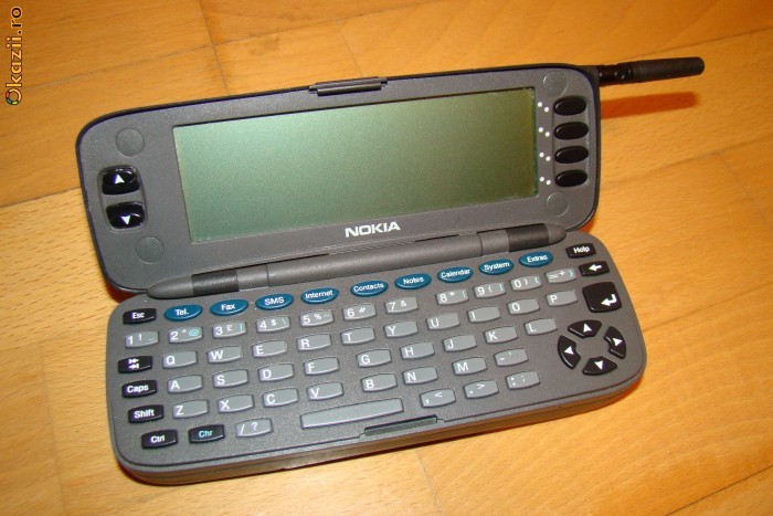 VAND NOKIA 9000 COMMUNICATOR - DE COLECTIE - COMUNICATOR - IMPECABIL ...