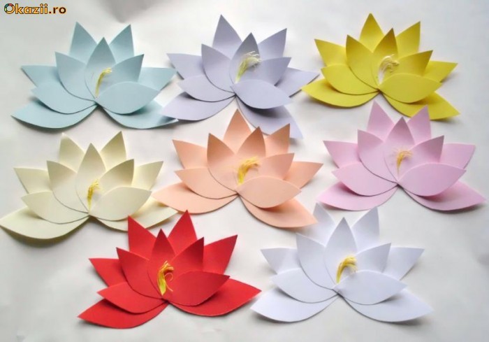 30 flori din/de carton / hartie -8 cm decoratiuni nunta, botez ...