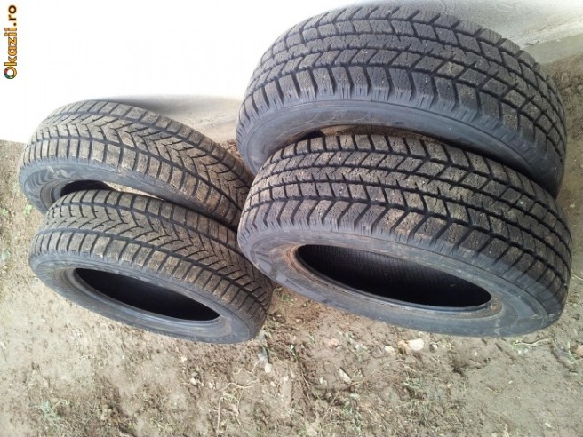 Vand 4 cauciucuri de iarna 185/65/r15 | arhiva Okazii.ro