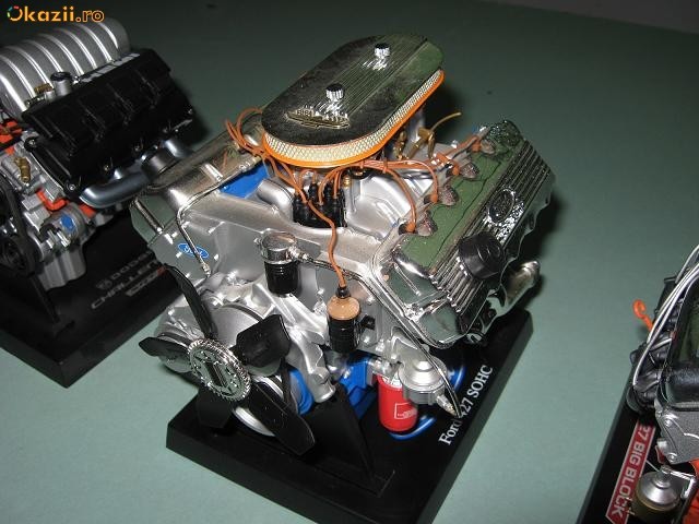 macheta Motor Auto scara 1/6 | arhiva Okazii.ro