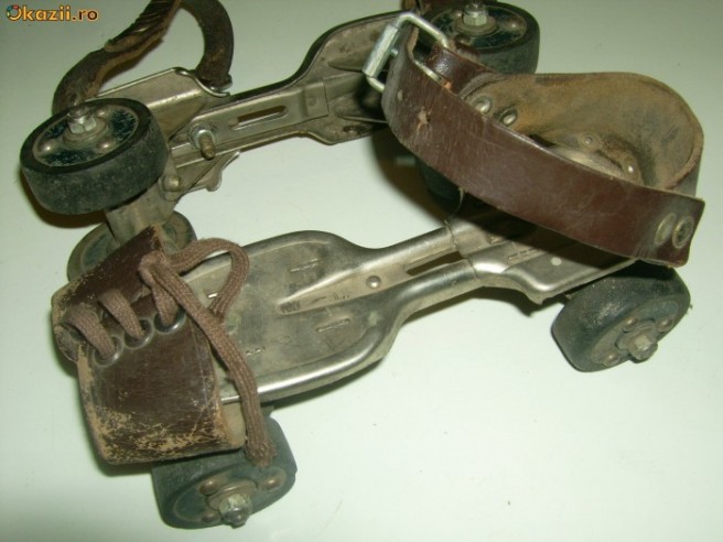 Patine cu rotile, role vintage | arhiva Okazii.ro