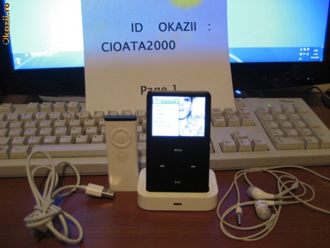 IPOD Classic 80 gb + apple docking station | arhiva Okazii.ro