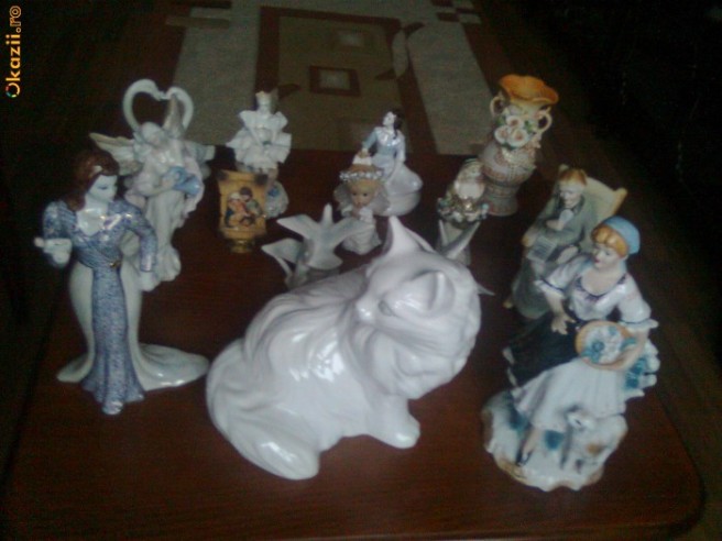 Vand bibelouri portelan si ceramica ,preturi foarte bune!!!! | arhiva ...