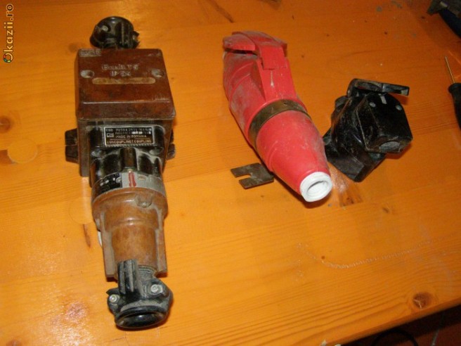 Priza si fisa (stecher) 16 / 32 amperi monofazata si trifazata | arhiva ...