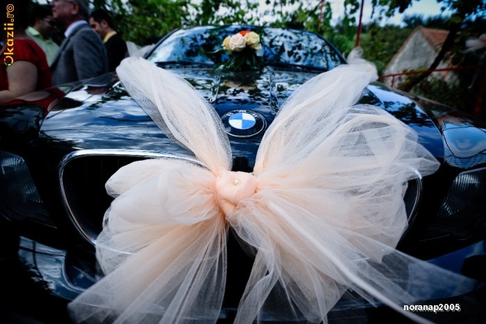 Decor masina nunta - tul/tule/ tiul/ tulle | arhiva Okazii.ro