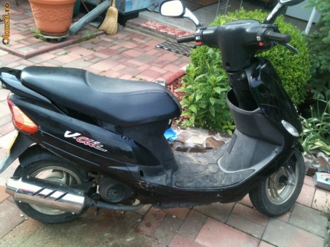 Vand Peugeot V-Clic | arhiva Okazii.ro