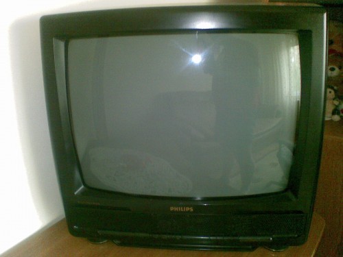 Vand televizor Philips model vechi | arhiva Okazii.ro