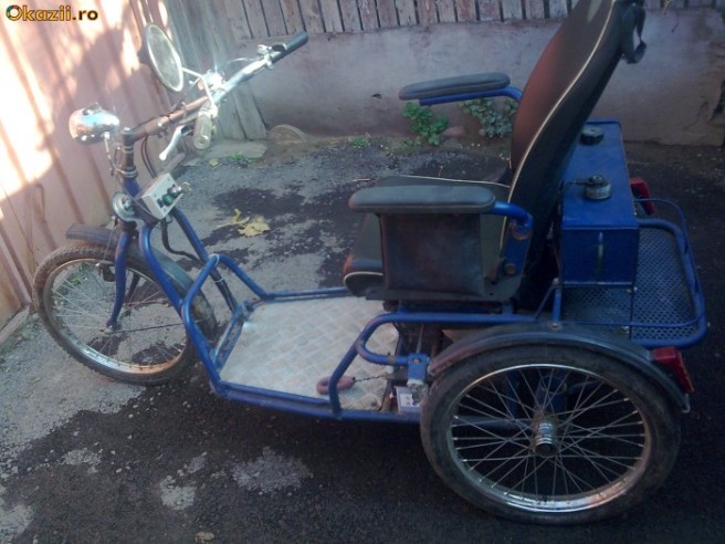 Moto Scuter pentru persoane cu handicap pe benzina | arhiva Okazii.ro