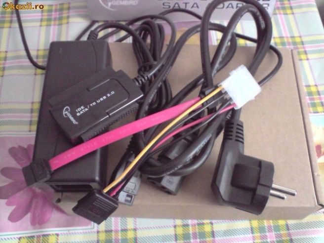 cititor hard disk si permite folosirea cd rom extern | arhiva Okazii.ro