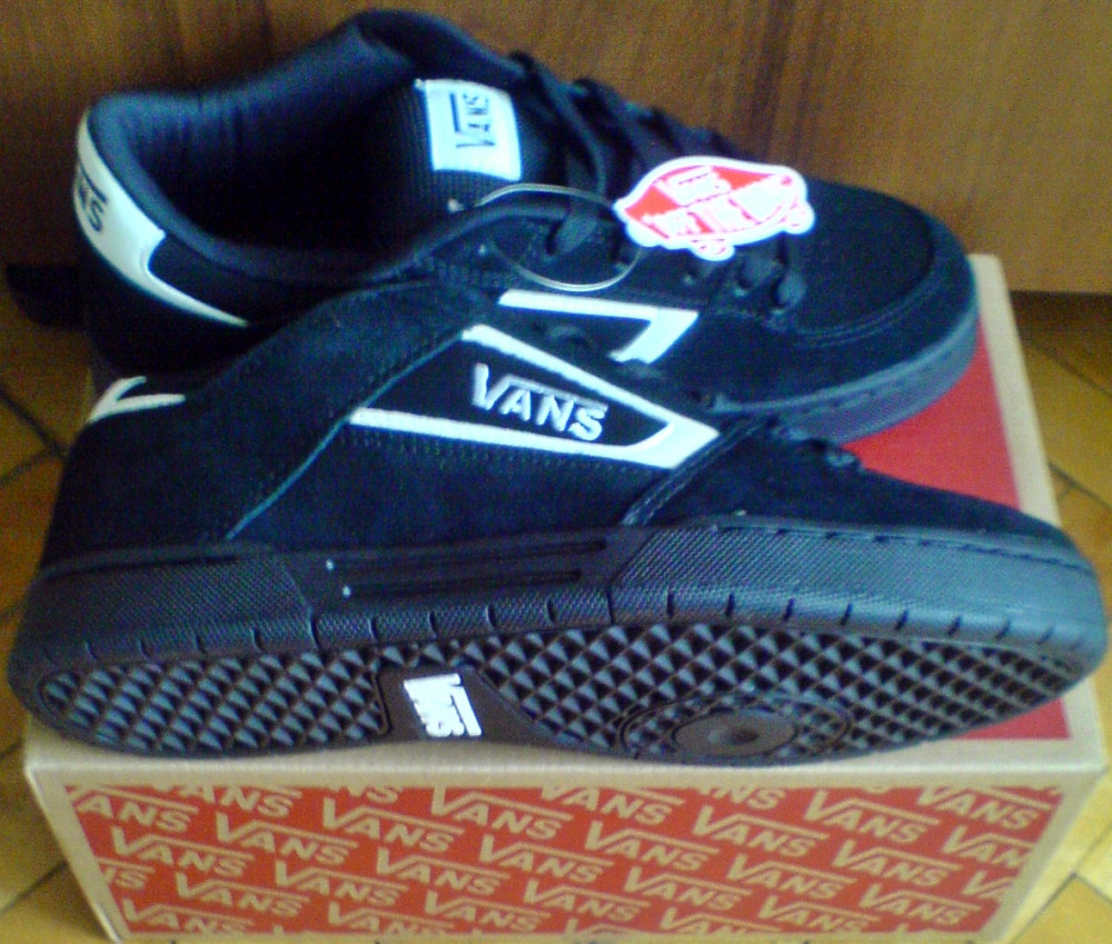 Adidasi Vans Churchill Skate piele naturala 43 -produs original- IN ...