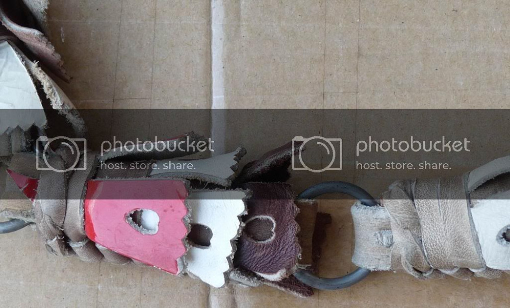 Harapnic confectionat din piele , de mari dimensiuni | arhiva Okazii.ro