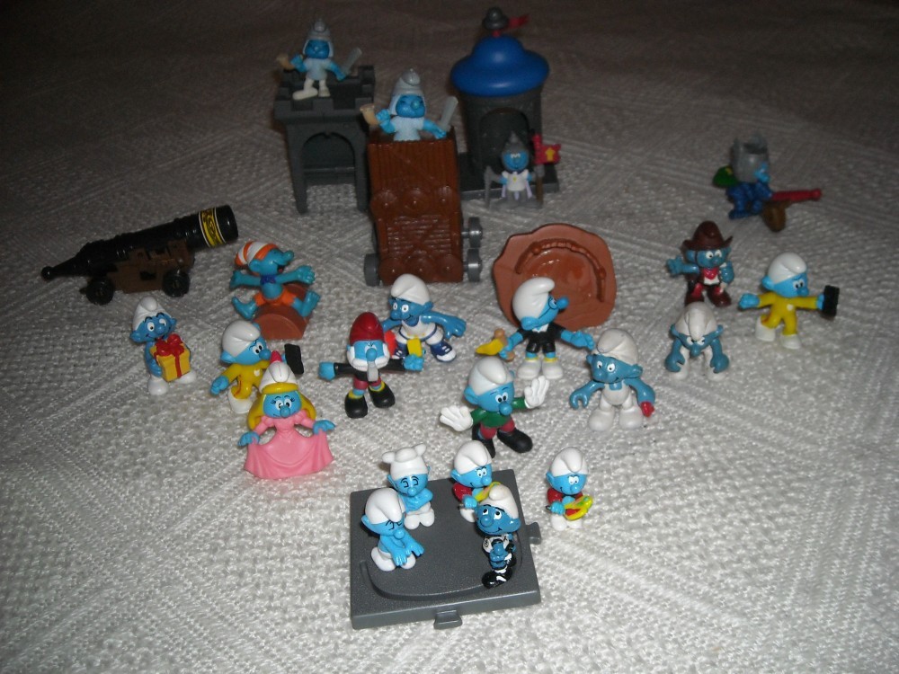 Strumfi, smurfs - 21 figurine strumf din plastic si cauciuc | arhiva ...