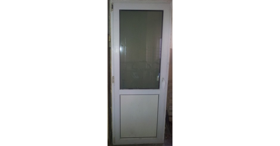 Usa de balcon profil KBE PVC cu geam termopan | arhiva Okazii.ro