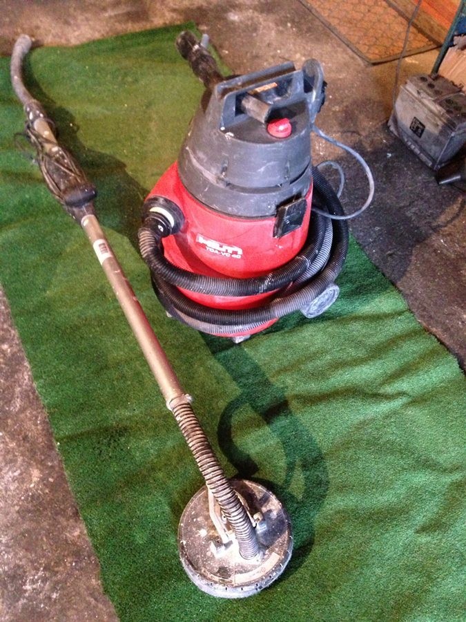 ASPIRATOR INDUSTRIAL HILTI TDA-VC40 | arhiva Okazii.ro