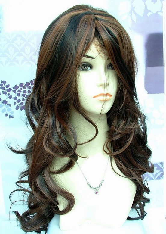 Peruca castaniu deschis cu suvite negre / par lung cu bucle fara breton ...