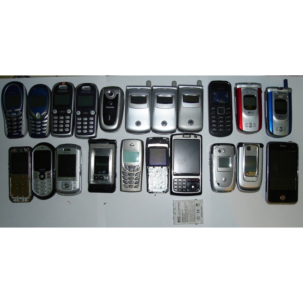 lot telefoane mobile diverse modele mai vechi alcatel samsung nokia ...