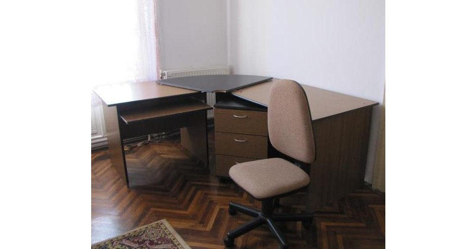 Birou managerial de colt + dulap cu 3 sertare pe roti +scaun cu roti ...