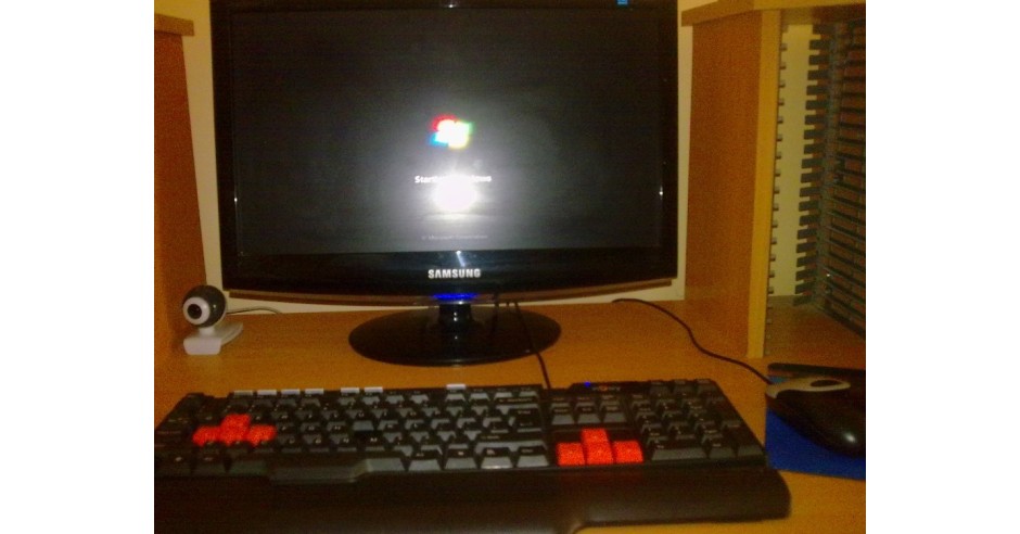 Vand Pc unitate+monitor Samsung SyncMaster, 19 inch, Altele, Intel Core ...