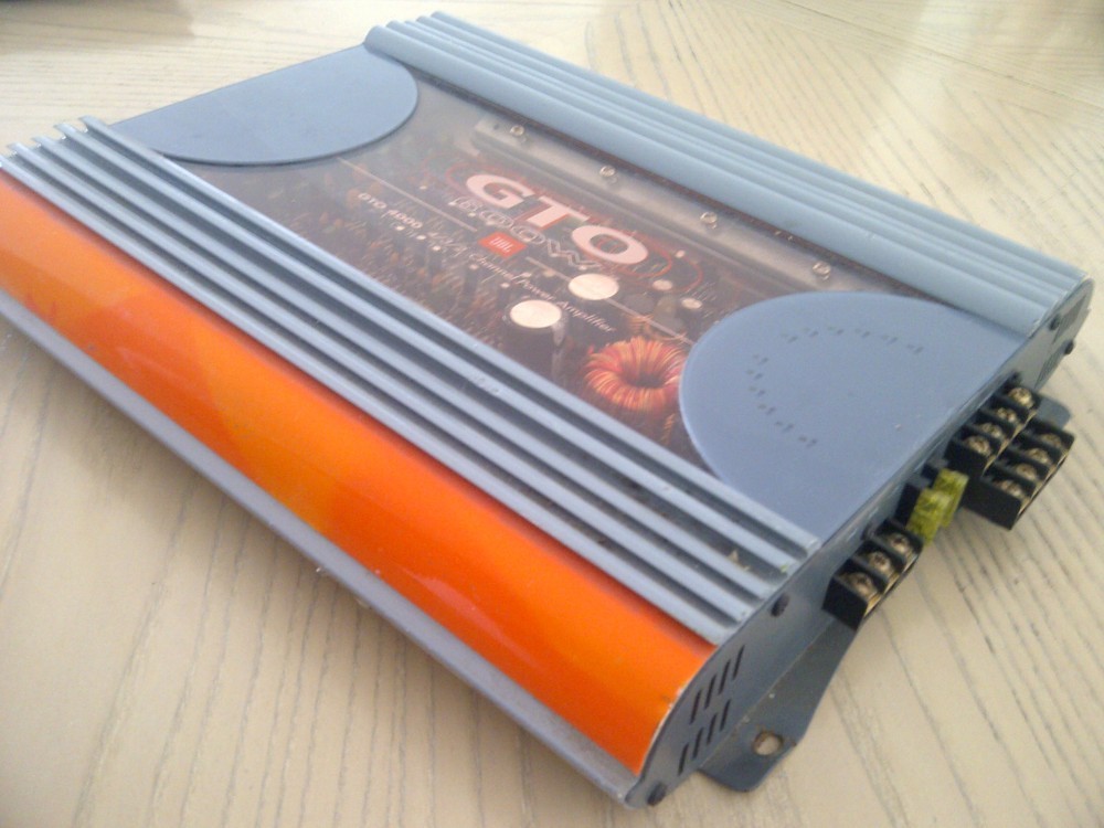 Amplificator / statie auto JBL GTO 4000 - raritate, stare ireprosabila ...