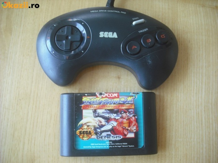 Vand joystick / controller / maneta + joc Street Fighter 2 pentru ...