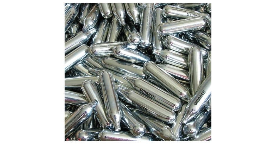 Butelii aer comprimat,CO2,capsula,butelia, aer comprimat,UMAREX,pentru ...