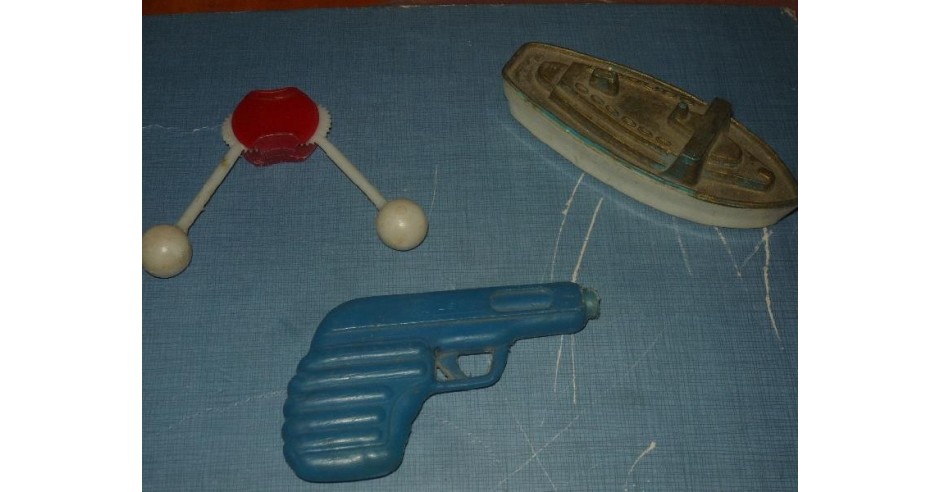 JUCARII VECHI-ROMANESTI-PISTOL,VAPOR,BILE-PERIOADA INTERBELICA | arhiva ...