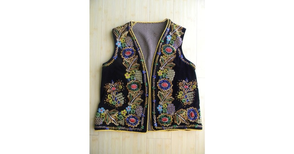 Ilic popular, (vesta,pieptar) deosebit de valoros, lucrat manual ...