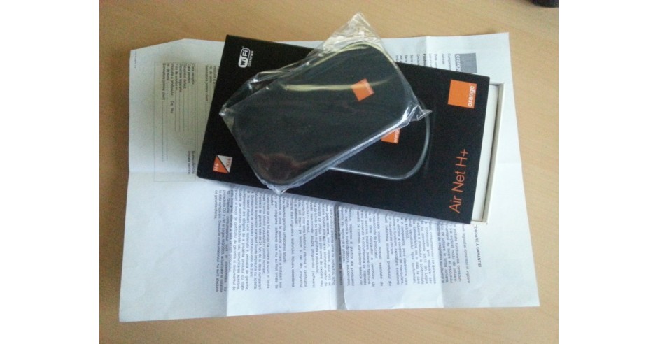 Modem/Router WiFi-MiFi/Hotspot portabil Huawei AirNet H+ / Huawei E587 ...