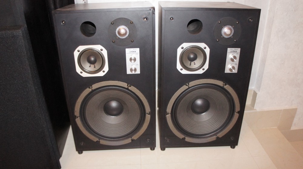 Boxe Meloman,Fisher | arhiva Okazii.ro