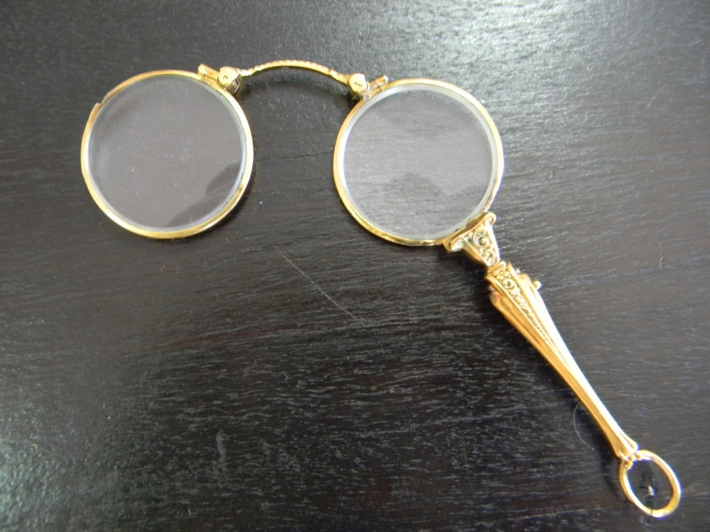 Ochelari vechi (lornion) | arhiva Okazii.ro