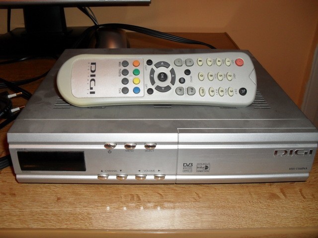 RECEIVER DECODOR DIGI HSS-1160NA CU TELECOMANDA LIBER DE CONTRACT DIGI ...