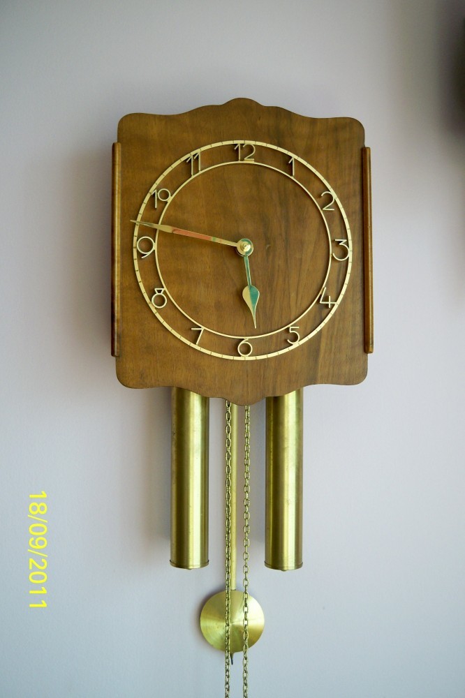 Ceas de perete pendula elvetian Le Castel St. Aubin rar | arhiva Okazii.ro