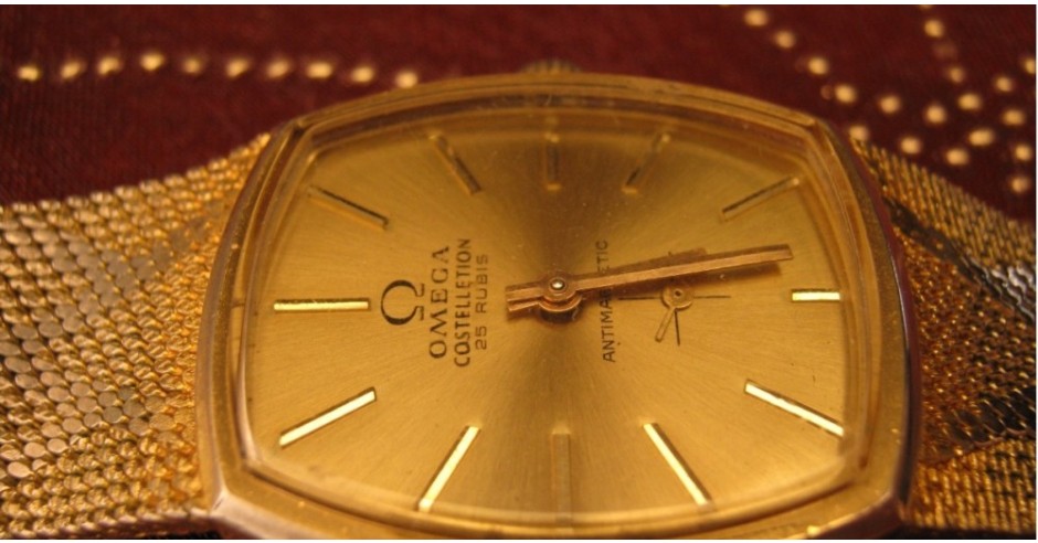 Ceas OMEGA 25 rubis ANTIMAGNETIC aur | arhiva Okazii.ro
