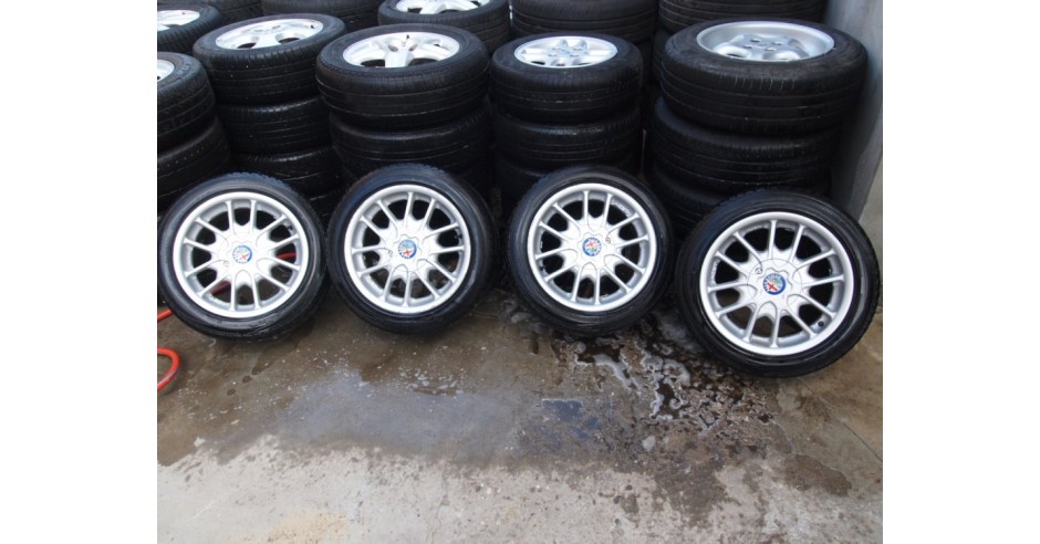 Jante aliaj pe 15" marca AZEV 4x98 7jx15h2 et35 cu anvelope Uniroyal ...