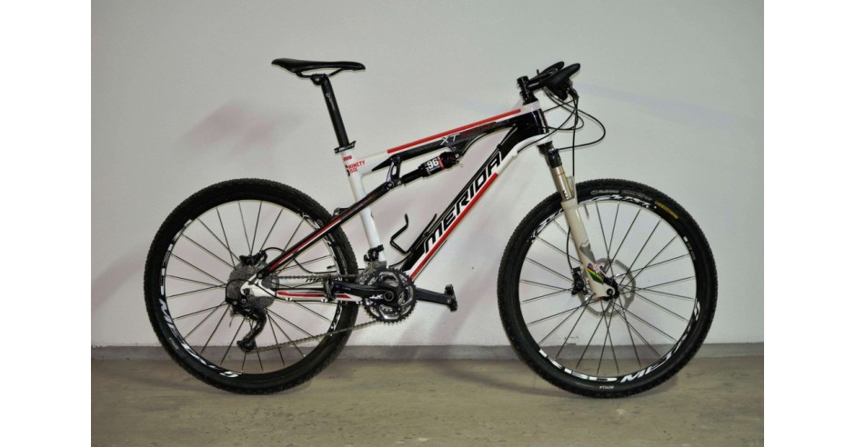 Merida Full Suspension 96 XT Carbon Edition 12kg | arhiva Okazii.ro